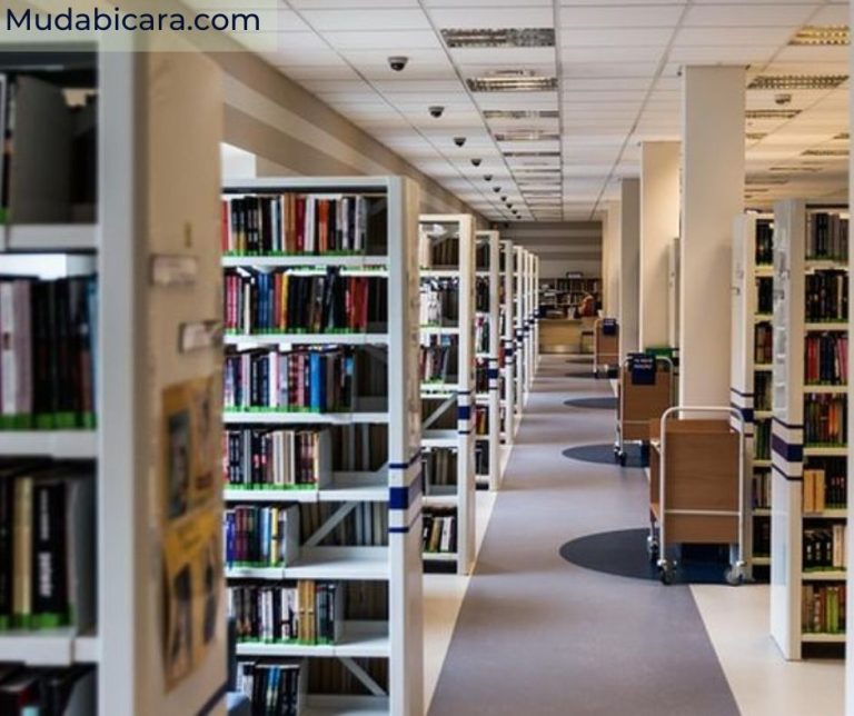 10 Manfaat Belajar Ilmu Perpustakaan Untuk Anak Muda - MudaBicara.com